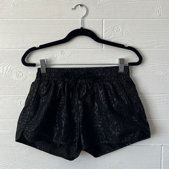 ZYIA | Shorts | Zyia Active Black Leopard Athletic Shorts With Bikini ...